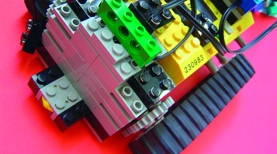 Raymond Robot Designer – lina kovacevic